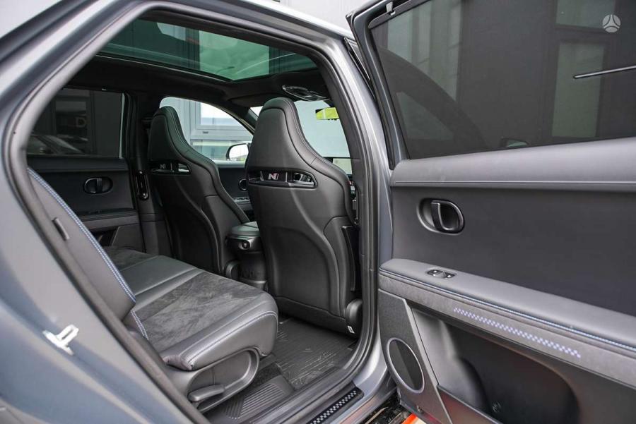 Grey Hyundai Ioniq 5 2025 in Kaunas, with an engine capacity of 0.00 L and mileage of 1 thousand km for 51950 €, photo 45 on AUTOMOTO.COM.LV