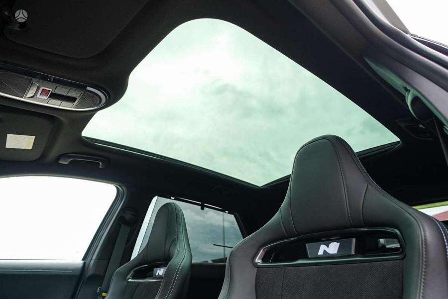 Pelēks Hyundai Ioniq 5 2025 Kauņa, ar dzinēja tilpumu 0.00 L un nobraukumu 1 tūkst. km par 49950 €, foto 31 vietnē AUTOMOTO.COM.LV