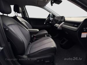 Pelēks Hyundai Ioniq 5 2021 Pērnava, ar dzinēja tilpumu 0.00 L un nobraukumu 70 tūkst. km par 27900 €, foto 6 vietnē AUTOMOTO.COM.LV
