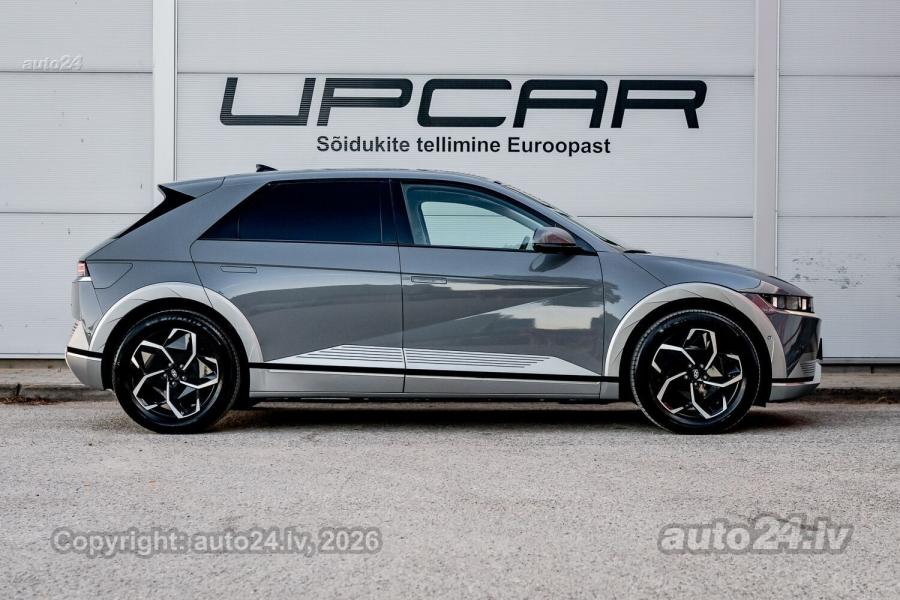 Pelēks Hyundai Ioniq 5 2021 Pērnava, ar dzinēja tilpumu 0.00 L un nobraukumu 37 tūkst. km par 33900 €, foto 5 vietnē AUTOMOTO.COM.LV