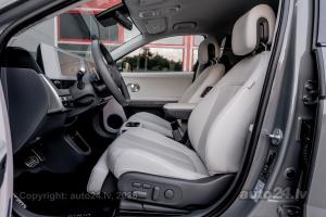 Pelēks Hyundai Ioniq 5 2021 Pērnava, ar dzinēja tilpumu 0.00 L un nobraukumu 37 tūkst. km par 33900 €, foto 13 vietnē AUTOMOTO.COM.LV