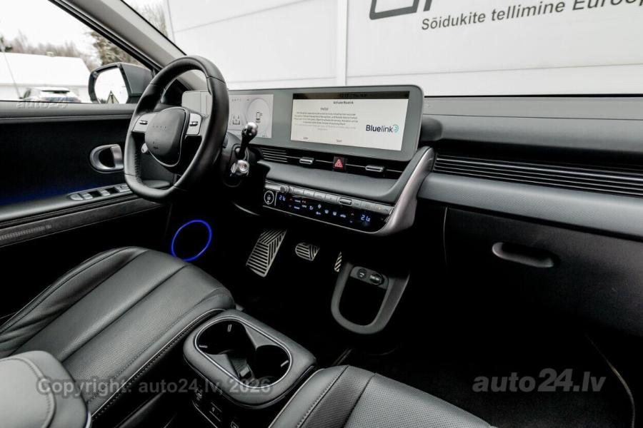 Pelēks Hyundai Ioniq 5 2022 Pērnava, ar dzinēja tilpumu 0.00 L un nobraukumu 36 tūkst. km par 32900 €, foto 17 vietnē AUTOMOTO.COM.LV
