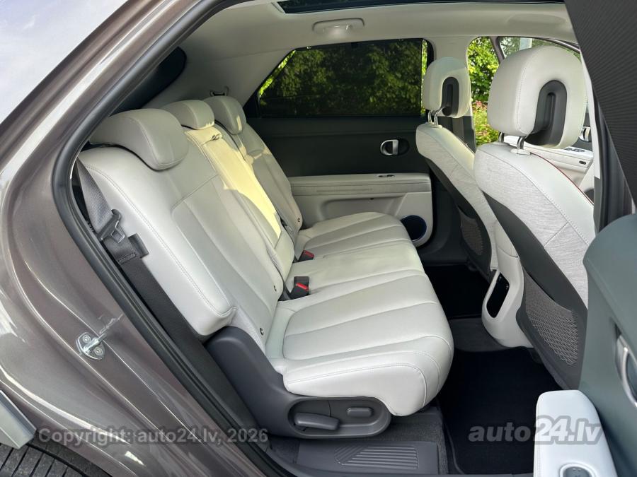 Серый Хендай Ioniq 5 2022 в Таллин, объемом двигателя 0.00 л и пробегом 55 тыс. км за 34900 €, фото 14 на AUTOMOTO.COM.LV