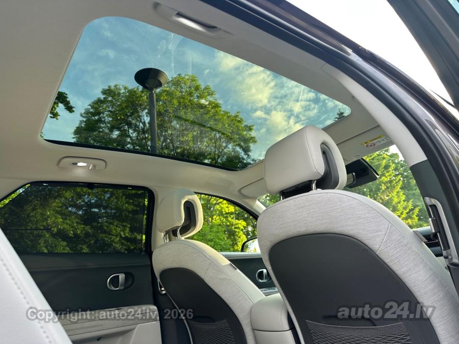 Серый Хендай Ioniq 5 2022 в Таллин, объемом двигателя 0.00 л и пробегом 55 тыс. км за 34900 €, фото 16 на AUTOMOTO.COM.LV