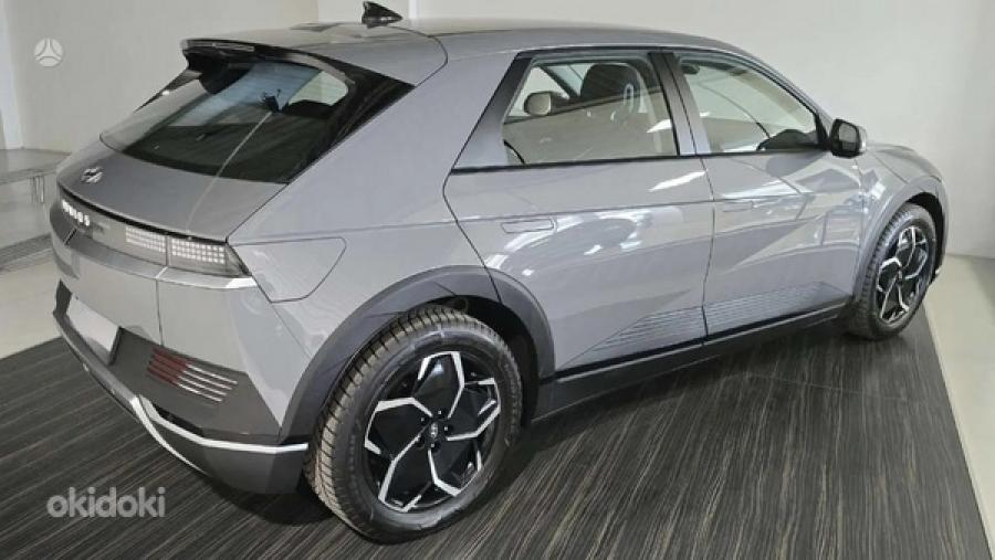Grey Hyundai Ioniq 5 2022 in Tallinn, with an engine capacity of 0.00 L and mileage of 40 thousand km for 29000 €, photo 5 on AUTOMOTO.COM.LV