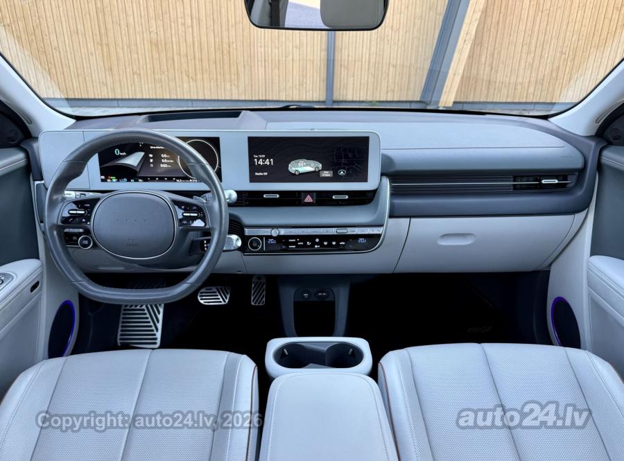 Серый Хендай Ioniq 5 2022 в Таллин, объемом двигателя 0.00 л и пробегом 60 тыс. км за 34200 €, фото 16 на AUTOMOTO.COM.LV