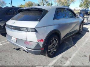 Grey Hyundai Ioniq 5 2023 in Siauliai, with an engine capacity of 0.00 L and mileage of 35 thousand km for 23000 €, photo 4 on AUTOMOTO.COM.LV