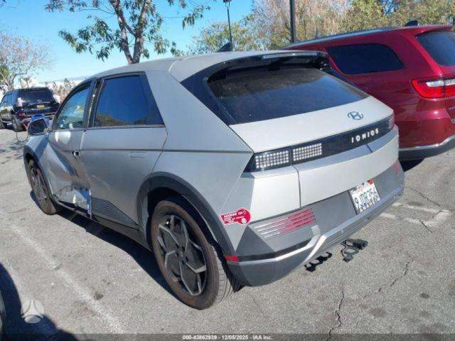 Grey Hyundai Ioniq 5 2023 in Siauliai, with an engine capacity of 0.00 L and mileage of 35 thousand km for 23000 €, photo 13 on AUTOMOTO.COM.LV