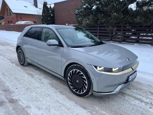 Grey Hyundai Ioniq 5 2023 in Kaunas, with an engine capacity of 0.00 L and mileage of 23 thousand km for 24700 €, photo 3 on AUTOMOTO.COM.LV