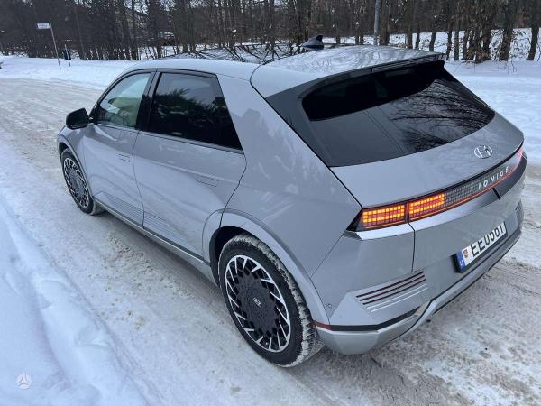 Grey Hyundai Ioniq 5 2023 in Kaunas, with an engine capacity of 0.00 L and mileage of 23 thousand km for 24700 €, photo 6 on AUTOMOTO.COM.LV