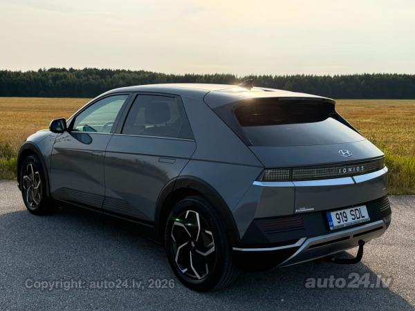 Grey Hyundai Ioniq 5 2023 in Tartu, with an engine capacity of 0.00 L and mileage of 43 thousand km for 33500 €, photo 4 on AUTOMOTO.COM.LV