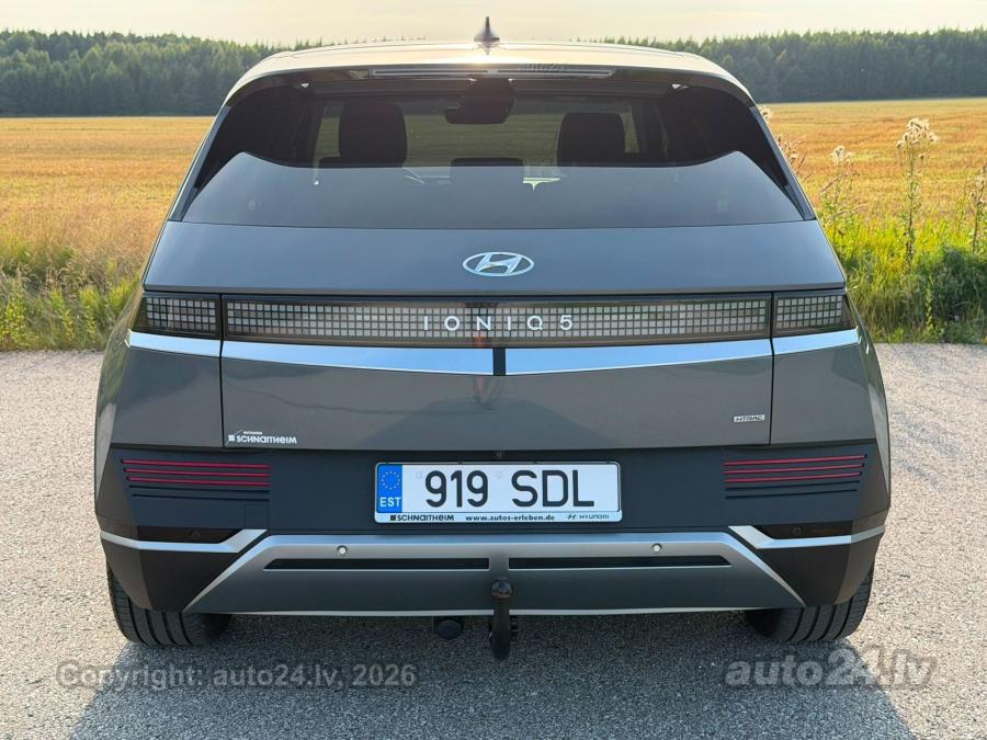 Серый Хендай Ioniq 5 2023 в Тарту, объемом двигателя 0.00 л и пробегом 43 тыс. км за 33500 €, фото 7 на AUTOMOTO.COM.LV