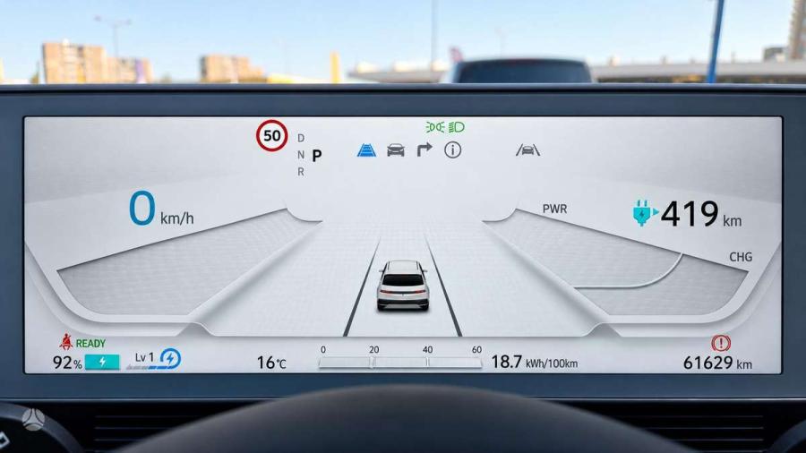 Grey Hyundai Ioniq 5 2023 in Vilnius, with an engine capacity of 0.00 L and mileage of 62 thousand km for 28550 €, photo 10 on AUTOMOTO.COM.LV