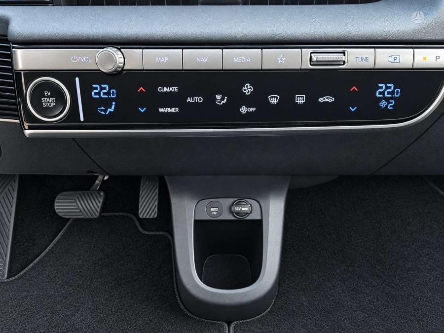 Grey Hyundai Ioniq 5 2023 in Vilnius, with an engine capacity of 0.00 L and mileage of 62 thousand km for 28550 €, photo 13 on AUTOMOTO.COM.LV
