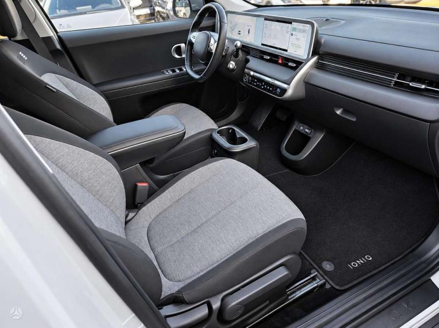 Grey Hyundai Ioniq 5 2023 in Vilnius, with an engine capacity of 0.00 L and mileage of 62 thousand km for 28550 €, photo 22 on AUTOMOTO.COM.LV