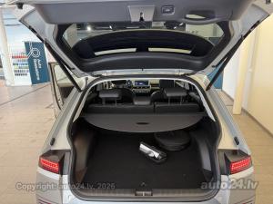 Pelēks Hyundai Ioniq 5 2025 Tallina, ar dzinēja tilpumu 0.00 L un nobraukumu 31 tūkst. km par 42900 €, foto 6 vietnē AUTOMOTO.COM.LV