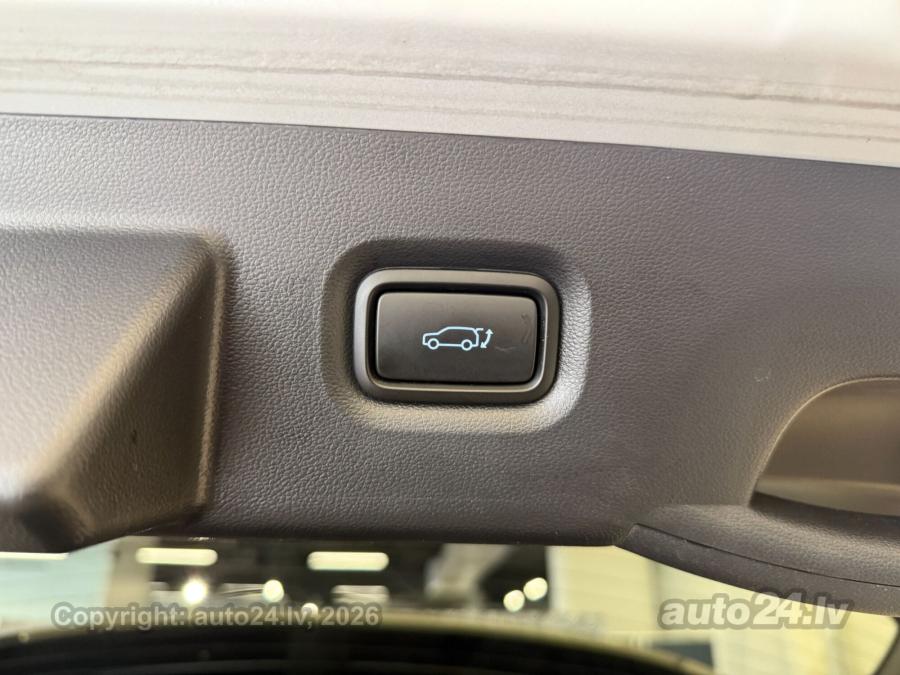 Pelēks Hyundai Ioniq 5 2025 Tallina, ar dzinēja tilpumu 0.00 L un nobraukumu 31 tūkst. km par 42900 €, foto 7 vietnē AUTOMOTO.COM.LV
