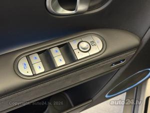 Pelēks Hyundai Ioniq 5 2025 Tallina, ar dzinēja tilpumu 0.00 L un nobraukumu 31 tūkst. km par 42900 €, foto 8 vietnē AUTOMOTO.COM.LV