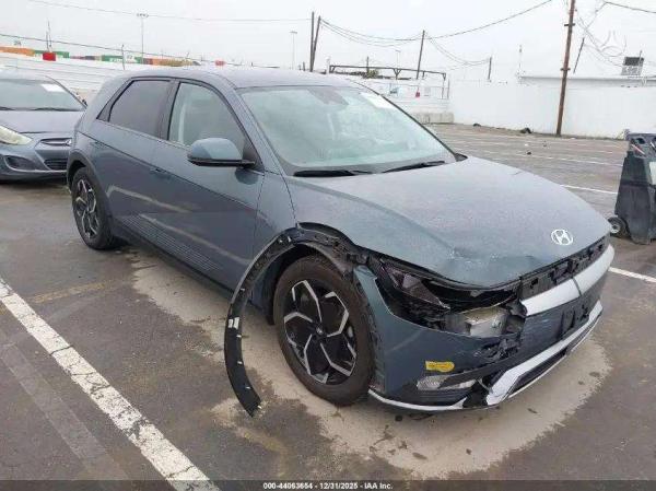 Pelēks Hyundai Ioniq 5 2021 Viļņa, ar dzinēja tilpumu 0.00 L un nobraukumu 328 tūkst. km par 13300 €, foto 2 vietnē AUTOMOTO.COM.LV