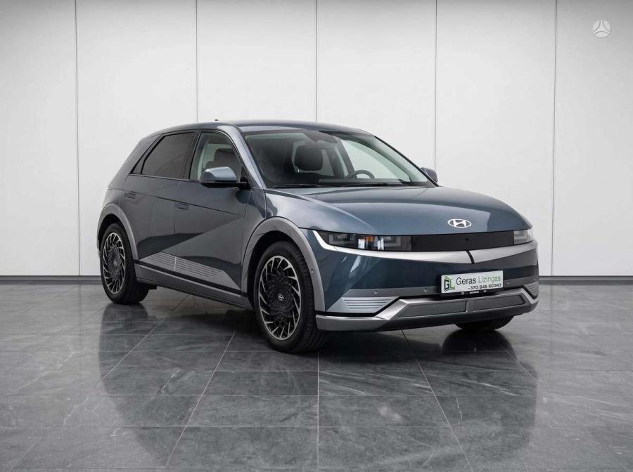 Hyundai Ioniq 5 2021 Viļņa, ar dzinēja tilpumu 0.00 L un nobraukumu 136 tūkst. km par 27900 €, foto 1 vietnē AUTOMOTO.COM.LV