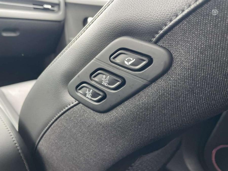Hyundai Ioniq 5 2021 Viļņa, ar dzinēja tilpumu 0.00 L un nobraukumu 136 tūkst. km par 27900 €, foto 17 vietnē AUTOMOTO.COM.LV
