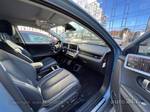 Hyundai Ioniq 5 2024 in Tallinn, with an engine capacity of 0.00 L and mileage of 17 thousand km for 39900 €, photo 4 on AUTOMOTO.COM.LV