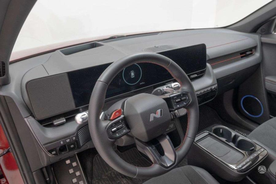 Sarkans Hyundai Ioniq 5 2025 Viļņa, ar dzinēja tilpumu 0.00 L un nobraukumu 24 tūkst. km par 44950 €, foto 11 vietnē AUTOMOTO.COM.LV