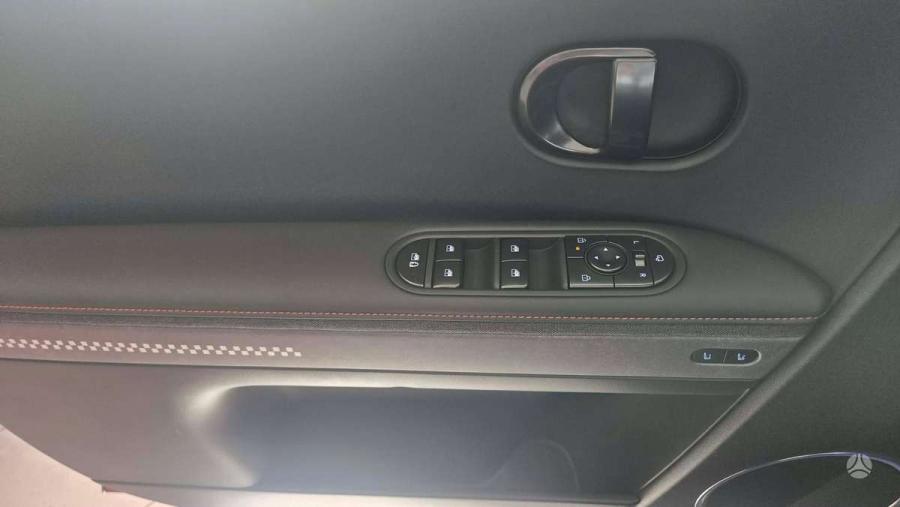 Sarkans Hyundai Ioniq 5 2026 Kauņa, ar dzinēja tilpumu 0.00 L un nobraukumu 0 tūkst. km par 59999 €, foto 26 vietnē AUTOMOTO.COM.LV