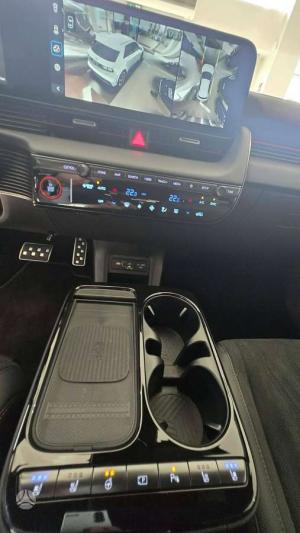 Sarkans Hyundai Ioniq 5 2026 Kauņa, ar dzinēja tilpumu 0.00 L un nobraukumu 0 tūkst. km par 59999 €, foto 31 vietnē AUTOMOTO.COM.LV