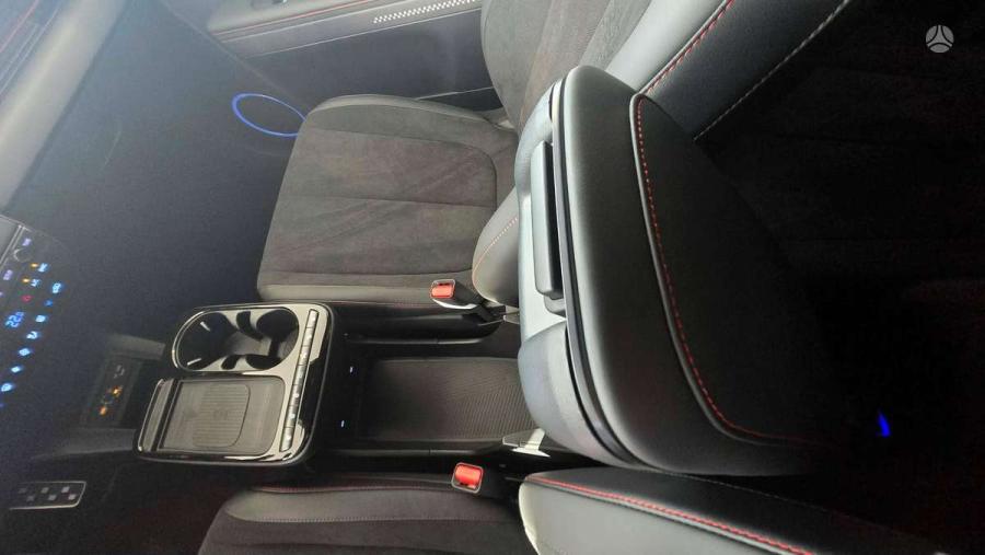 Sarkans Hyundai Ioniq 5 2026 Kauņa, ar dzinēja tilpumu 0.00 L un nobraukumu 0 tūkst. km par 59999 €, foto 33 vietnē AUTOMOTO.COM.LV