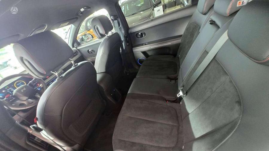 Sarkans Hyundai Ioniq 5 2026 Kauņa, ar dzinēja tilpumu 0.00 L un nobraukumu 0 tūkst. km par 59999 €, foto 36 vietnē AUTOMOTO.COM.LV