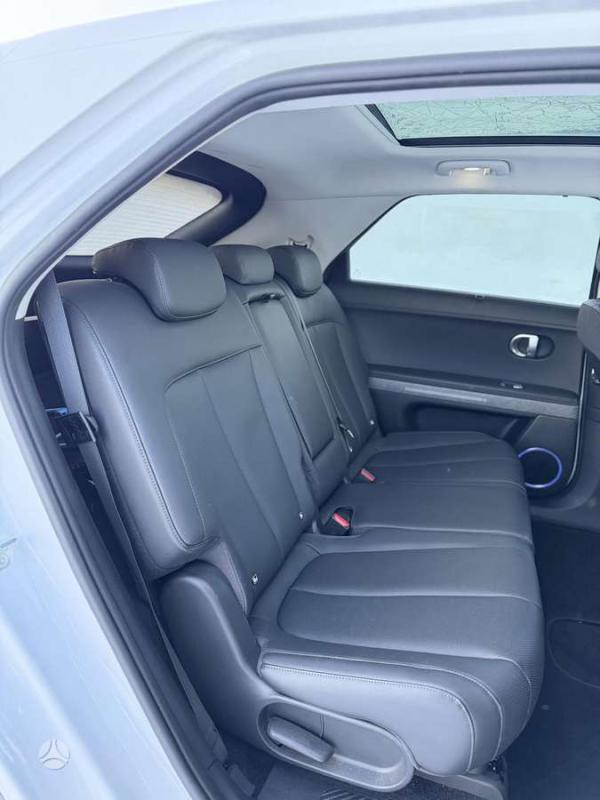 Balts Hyundai Ioniq 5 2021 Kauņa, ar dzinēja tilpumu 0.00 L un nobraukumu 107 tūkst. km par 18400 €, foto 11 vietnē AUTOMOTO.COM.LV