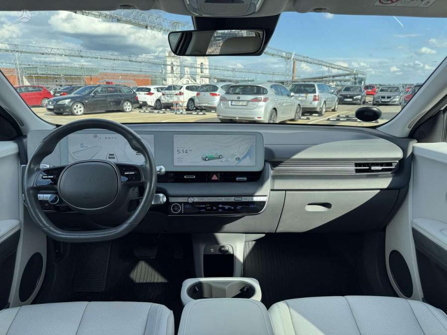Белый Хендай Ioniq 5 2021 в Каунас, объемом двигателя 0.00 л и пробегом 77 тыс. км за 26200 €, фото 9 на AUTOMOTO.COM.LV