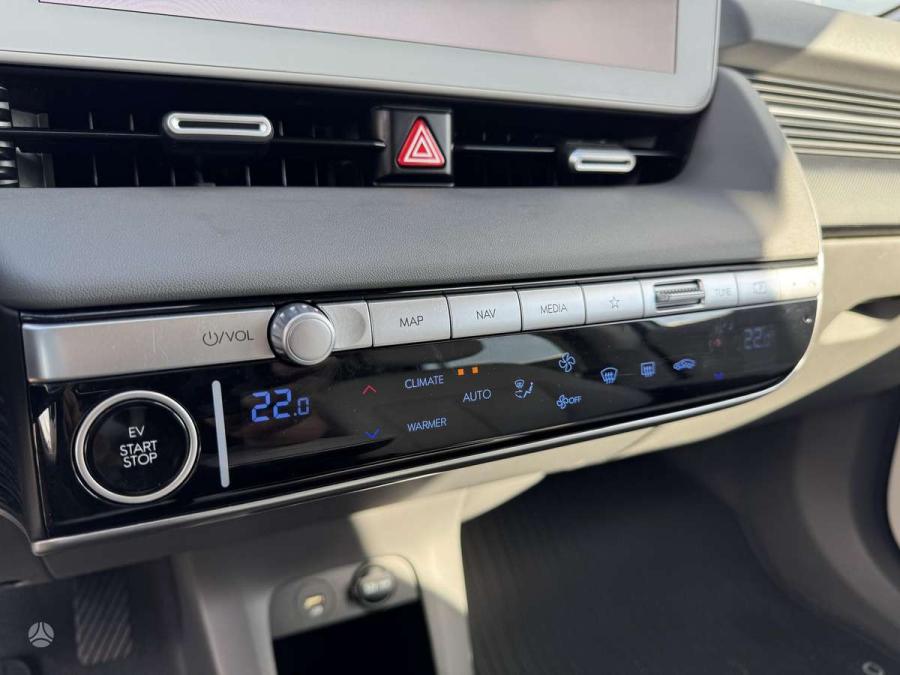 Белый Хендай Ioniq 5 2021 в Каунас, объемом двигателя 0.00 л и пробегом 77 тыс. км за 26200 €, фото 11 на AUTOMOTO.COM.LV
