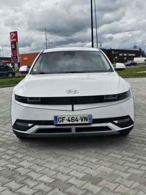 Balts Hyundai Ioniq 5 2022 Tauragė, ar dzinēja tilpumu 0.00 L un nobraukumu 300 tūkst. km par 15000 €, foto 3 vietnē AUTOMOTO.COM.LV