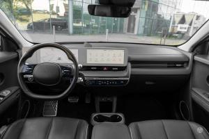 Белый Хендай Ioniq 5 2023 в Вильнюс, объемом двигателя 0.00 л и пробегом 53 тыс. км за 32000 €, фото 14 на AUTOMOTO.COM.LV