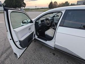 Белый Хендай Ioniq 5 2024 в Каунас, объемом двигателя 0.00 л и пробегом 44 тыс. км за 38500 €, фото 7 на AUTOMOTO.COM.LV