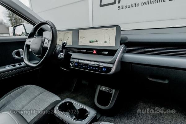 Balts Hyundai Ioniq 5 2021 Pērnava, ar dzinēja tilpumu 0.00 L un nobraukumu 107 tūkst. km par 22900 €, foto 11 vietnē AUTOMOTO.COM.LV