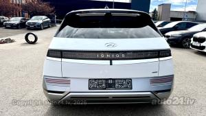 White Hyundai Ioniq 5 2022 in Tallinn, with an engine capacity of 0.00 L and mileage of 53 thousand km for 34900 €, photo 5 on AUTOMOTO.COM.LV