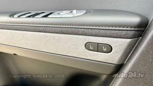 White Hyundai Ioniq 5 2022 in Tallinn, with an engine capacity of 0.00 L and mileage of 53 thousand km for 34900 €, photo 19 on AUTOMOTO.COM.LV
