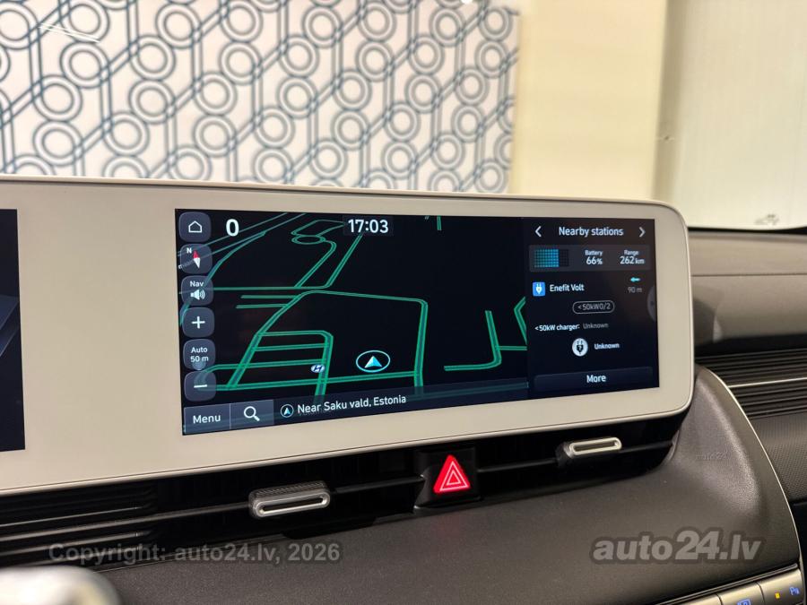 Balts Hyundai Ioniq 5 2023 Tallina, ar dzinēja tilpumu 0.00 L un nobraukumu 43 tūkst. km par 37900 €, foto 16 vietnē AUTOMOTO.COM.LV