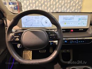 Balts Hyundai Ioniq 5 2023 Tallina, ar dzinēja tilpumu 0.00 L un nobraukumu 43 tūkst. km par 37900 €, foto 28 vietnē AUTOMOTO.COM.LV
