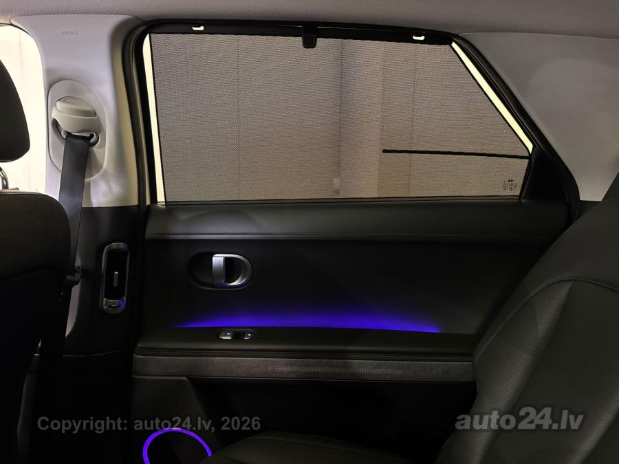 Balts Hyundai Ioniq 5 2023 Tallina, ar dzinēja tilpumu 0.00 L un nobraukumu 43 tūkst. km par 37900 €, foto 30 vietnē AUTOMOTO.COM.LV