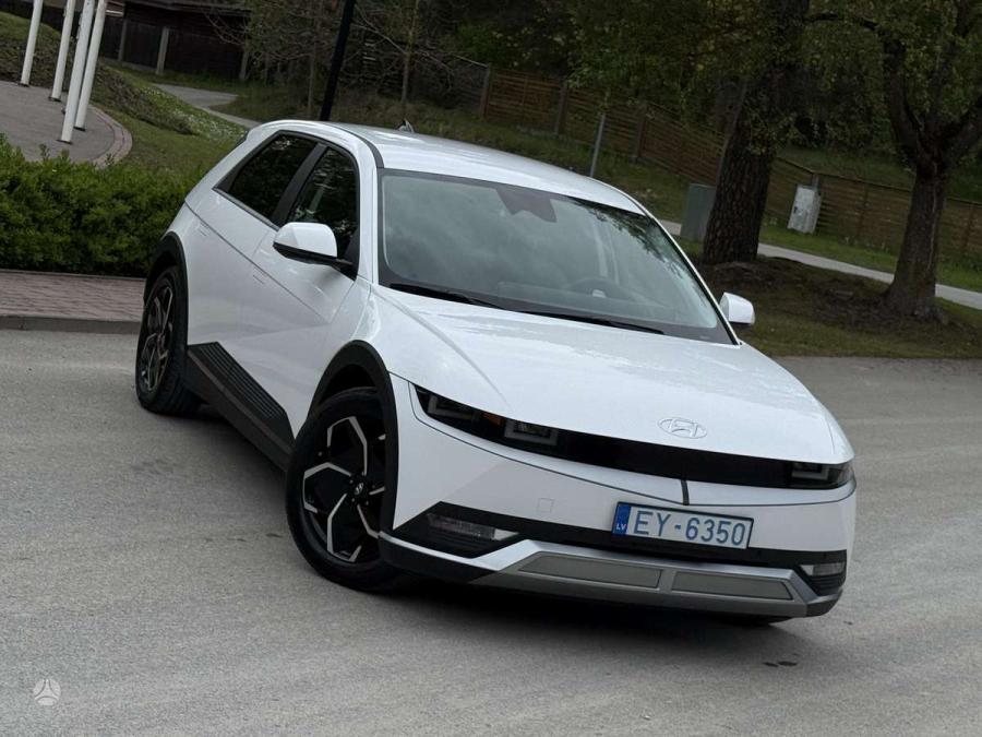 Balts Hyundai Ioniq 5 2023 Jūrmala, ar dzinēja tilpumu 0.00 L un nobraukumu 35 tūkst. km par 29950 €, foto 11 vietnē AUTOMOTO.COM.LV