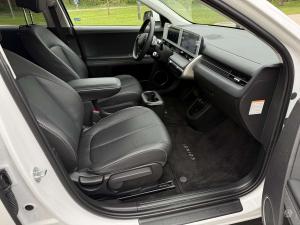 Balts Hyundai Ioniq 5 2023 Jūrmala, ar dzinēja tilpumu 0.00 L un nobraukumu 35 tūkst. km par 29950 €, foto 19 vietnē AUTOMOTO.COM.LV
