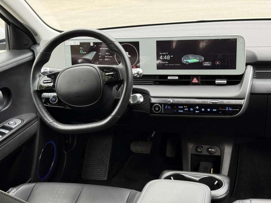 Balts Hyundai Ioniq 5 2023 Jūrmala, ar dzinēja tilpumu 0.00 L un nobraukumu 35 tūkst. km par 29950 €, foto 25 vietnē AUTOMOTO.COM.LV