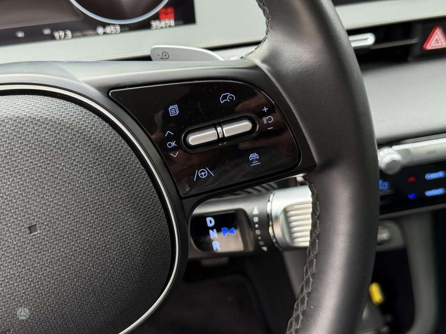 Balts Hyundai Ioniq 5 2023 Jūrmala, ar dzinēja tilpumu 0.00 L un nobraukumu 35 tūkst. km par 29950 €, foto 34 vietnē AUTOMOTO.COM.LV