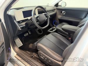 Balts Hyundai Ioniq 5 2024 Tartu, ar dzinēja tilpumu 0.00 L un nobraukumu 22 tūkst. km par 39990 €, foto 7 vietnē AUTOMOTO.COM.LV