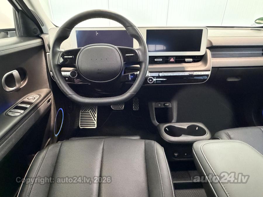Balts Hyundai Ioniq 5 2024 Tartu, ar dzinēja tilpumu 0.00 L un nobraukumu 22 tūkst. km par 39990 €, foto 9 vietnē AUTOMOTO.COM.LV