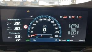 White Hyundai Ioniq 5 2024 in Vilnius, with an engine capacity of 0.00 L and mileage of 20 thousand km for 49900 €, photo 22 on AUTOMOTO.COM.LV